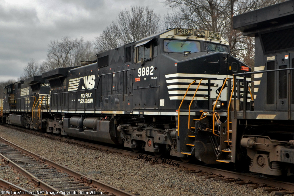 NS 9882